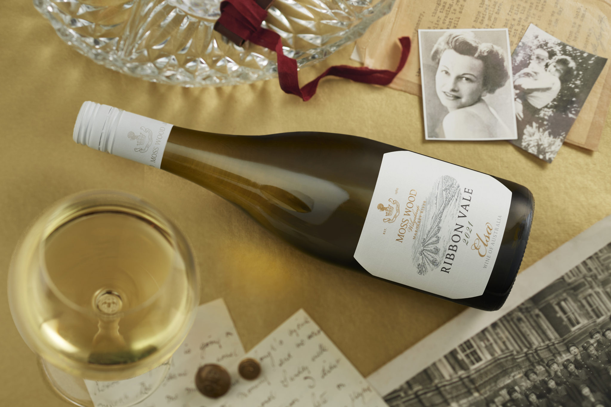 Moss Wood Ribbon Vale 2021 Elsa - Bob Campbell, The Real Review - Moss Wood